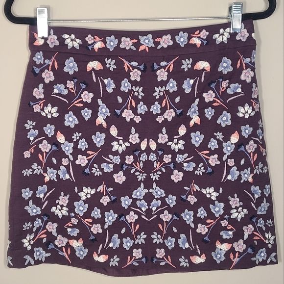 LOFT | Skirts | Loft Floral Embroidered Mini Skirt | Poshmark